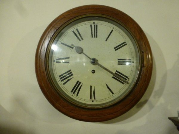Spring driven oak wall clock - The Norwich Antique Clock Shop
